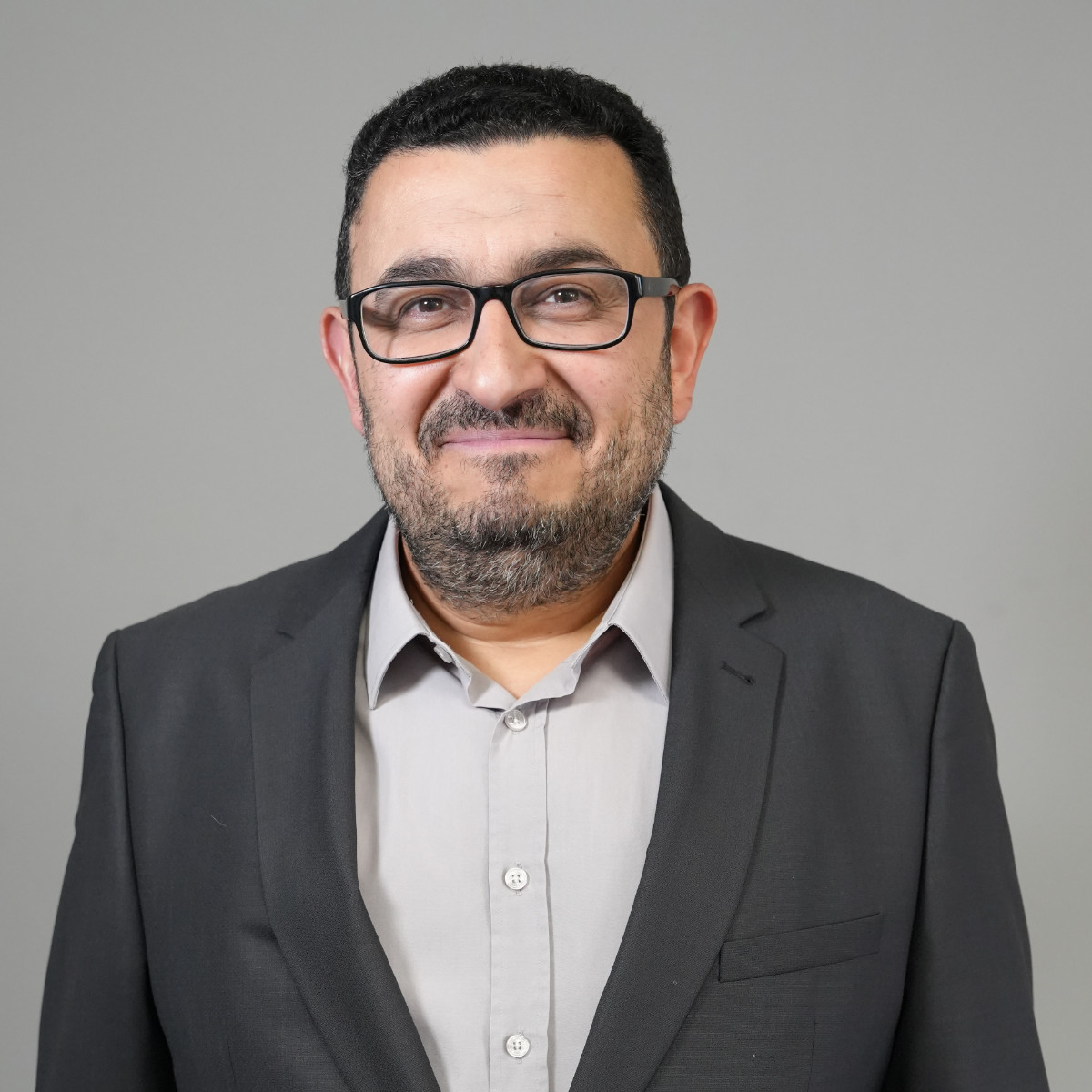 Ahmed ALY > Faculty aui